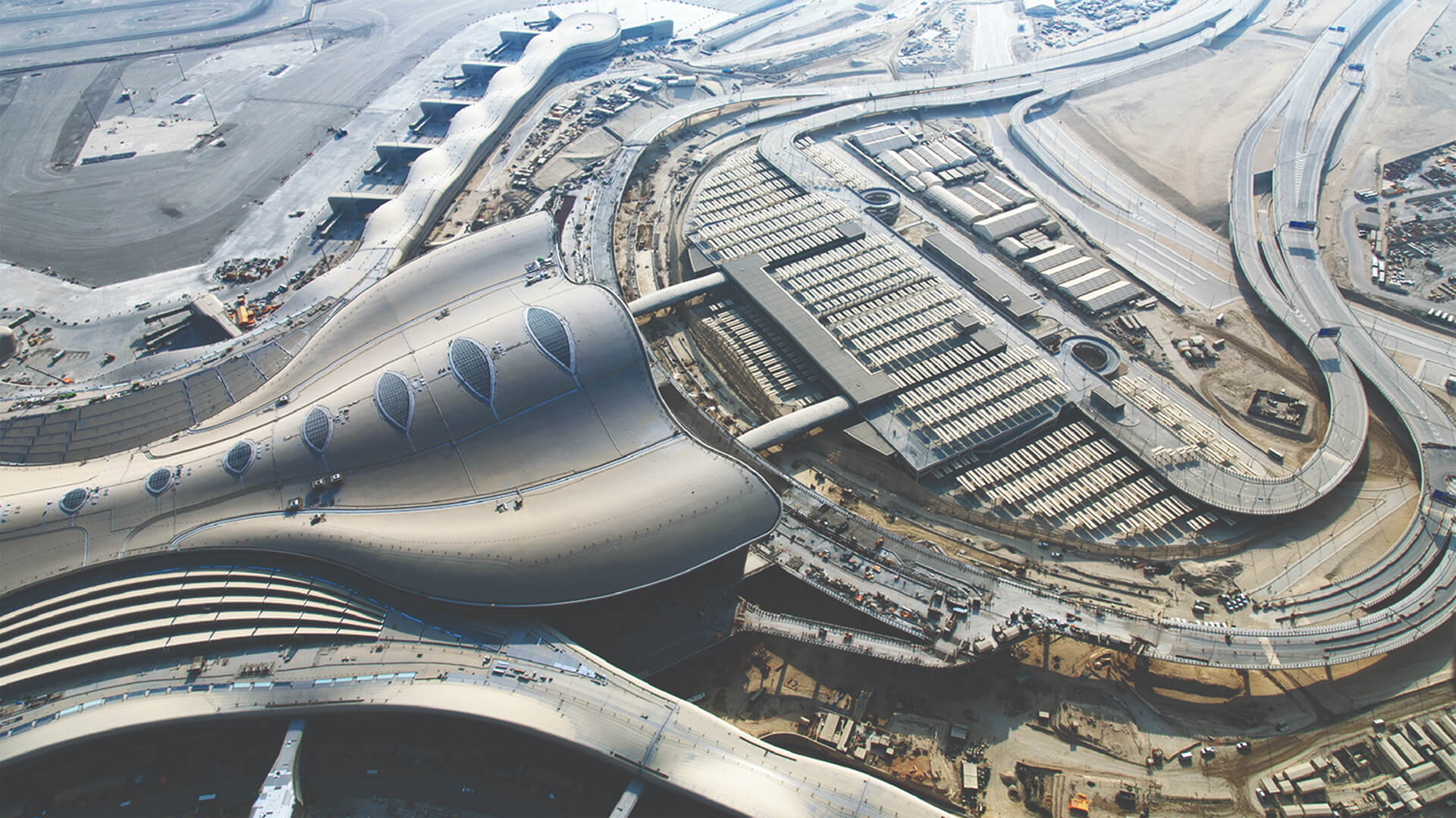 Abu Dhabi International Airport, Midfield Terminal Building | Building ...